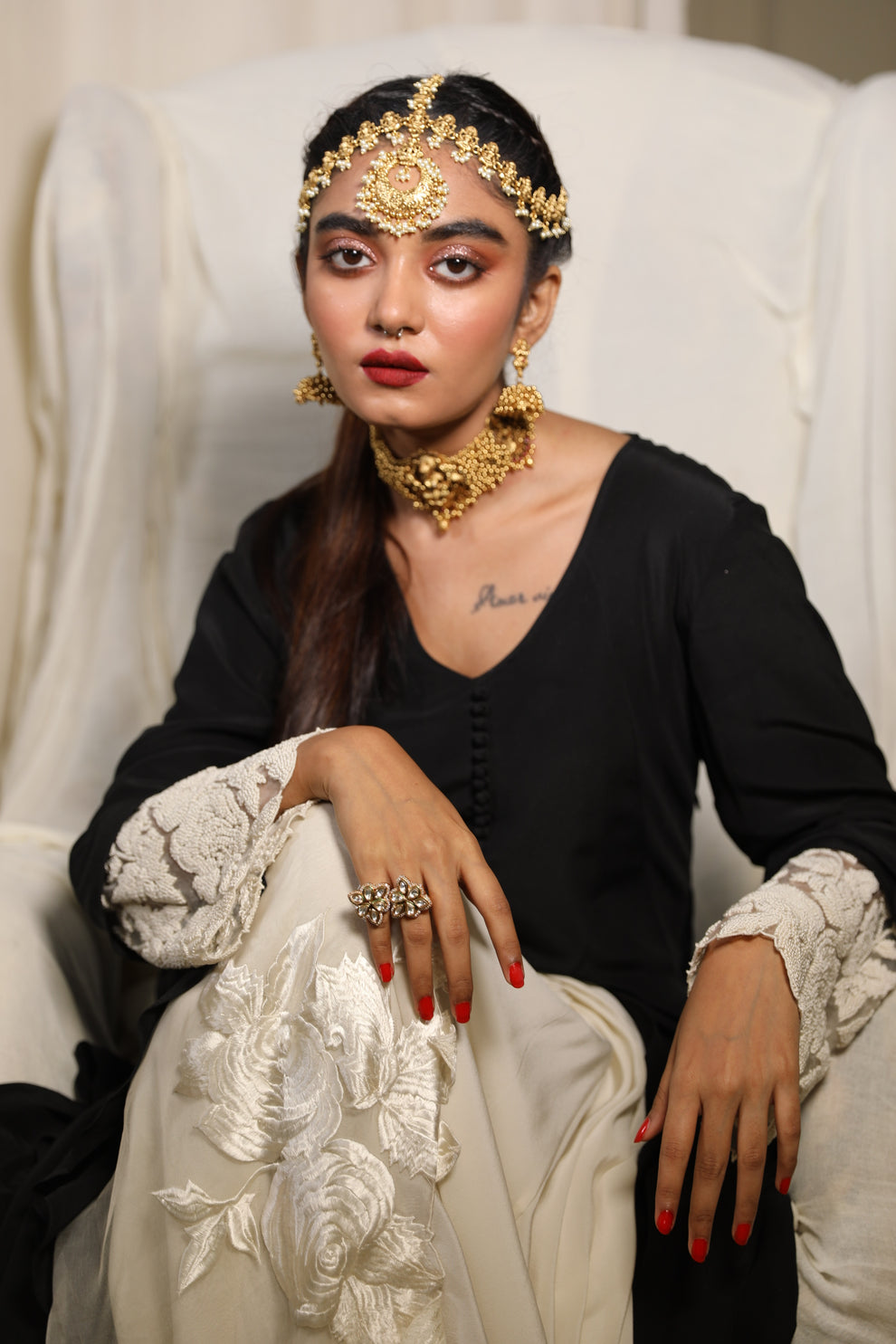 Kripali Agasti – Aikeyah